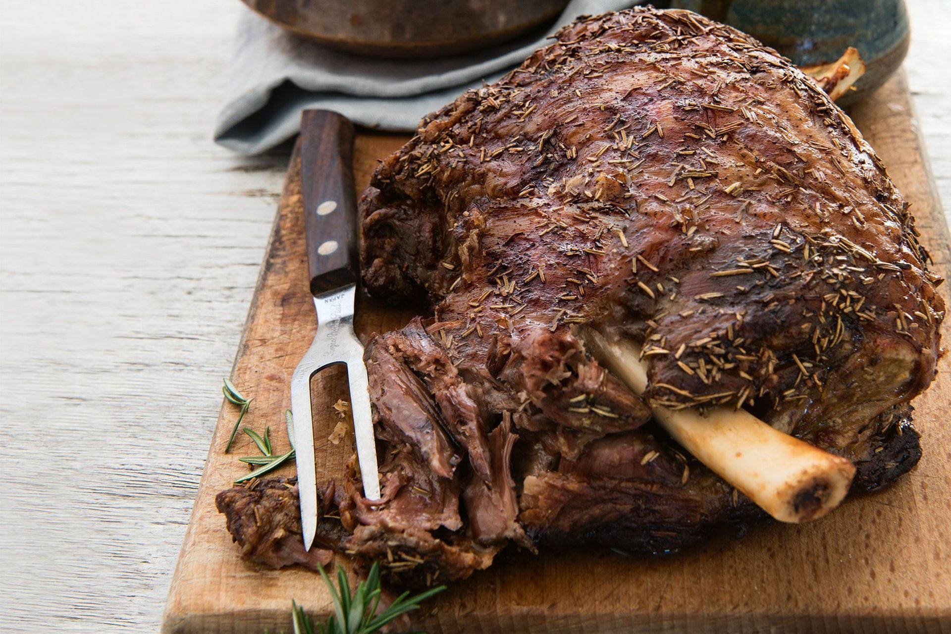 Wood-Fired Lamb Shoulder Recipe – Bad Axe Pizza Oven Guide