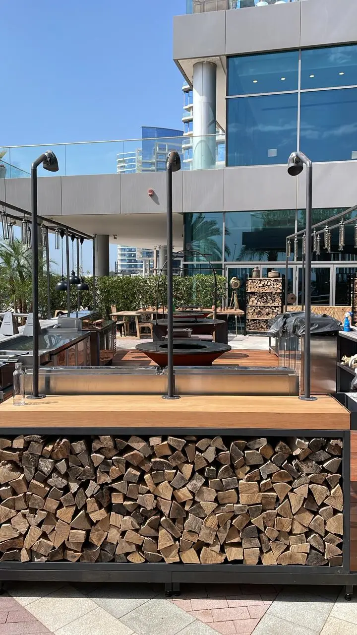 Collaboration with BBQ Bros: Ice Boxes, Display Wood & US Oak Firewood